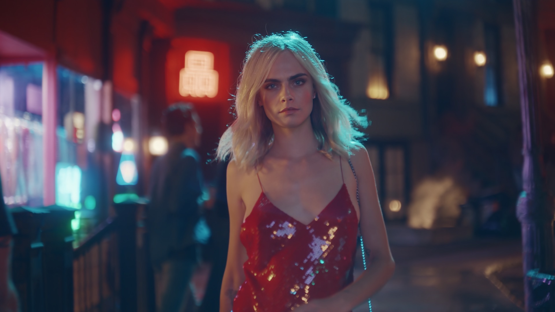 JIMMY CHOO - SHIMMER IN THE DARK - Parasol Film